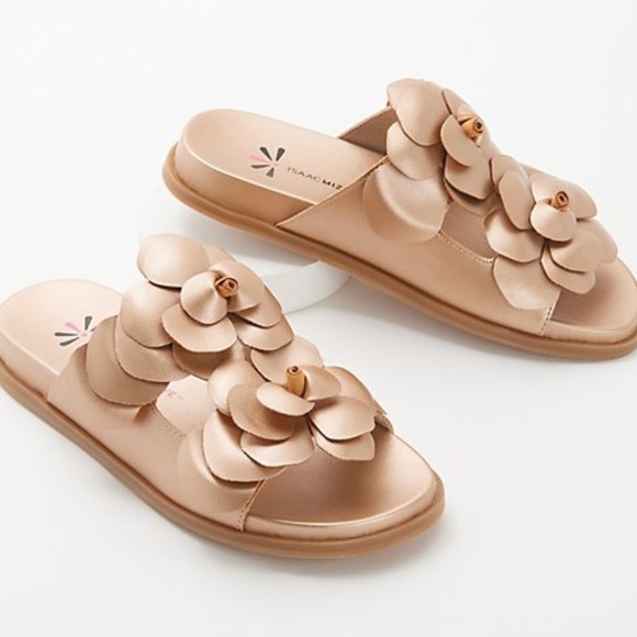 Isaac Mizrahi | Shoes | Isaac Mizrahi Live Floral Rose Gold Slide ...